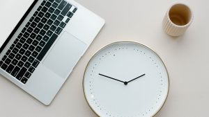 Compressed Hours in the UK: Pros and Cons and Advice - SkyHR